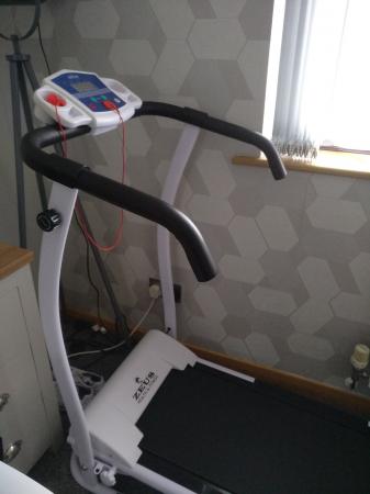 Zeus Treadmill Excellent Condition As New For Sale in Blackburn ...